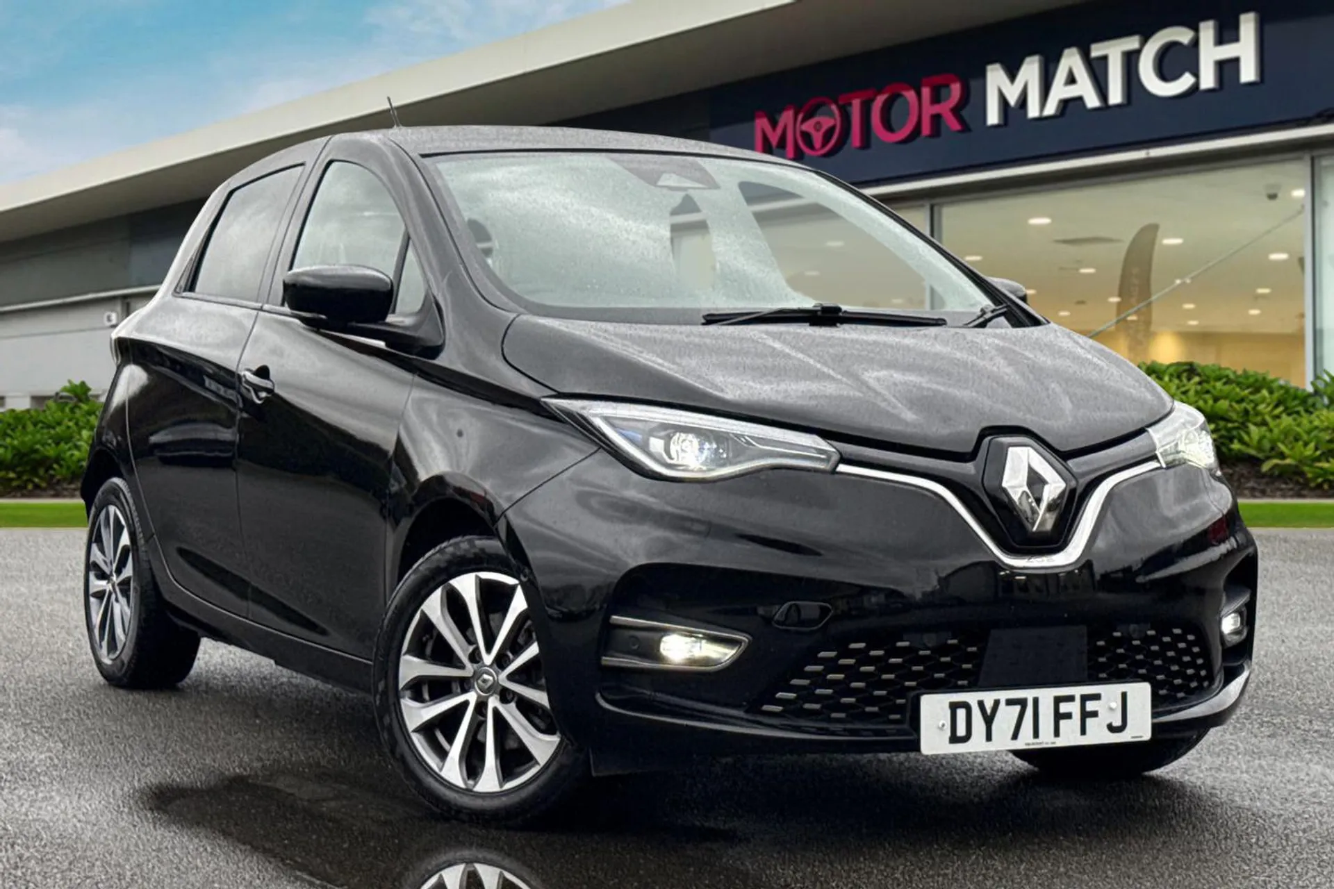 DY71FFJ Renault Zoe R135 EV50 52kWh GT Line Auto 5dr (Rapid Charge) in ...