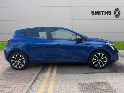 AJ23FUY Renault Clio 1.6 E-TECH E-Tech engineered Auto Euro 6 (s/s) 5dr ...
