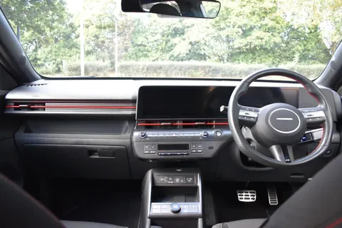 EN24VJL Hyundai Kona 160kW Ultimate 65kWh 5dr Auto in stock at Smiths ...