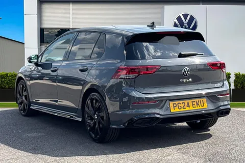 PG24EKU Volkswagen Golf 1.5 eTSI 150 Black Edition 5dr DSG in stock at ...