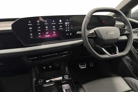 KP75LCL Audi A6 E-Tron Avant Avant S line e-tron performance 270,00 kW ...
