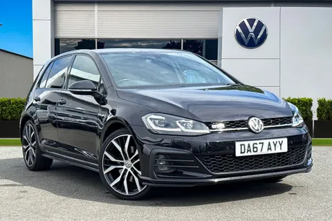DA67AYY Volkswagen Golf 2.0 TDI GTD Euro 6 (s/s) 5dr in stock at Crewe ...