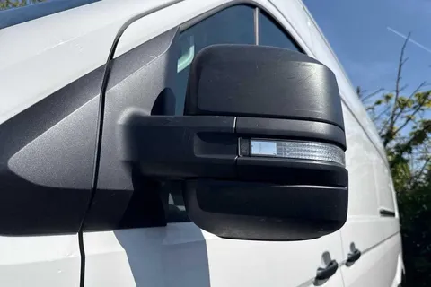 DA75NFT Volkswagen Crafter CR35 Panel van Commerce Plus LWB 140 PS 2.0 ...