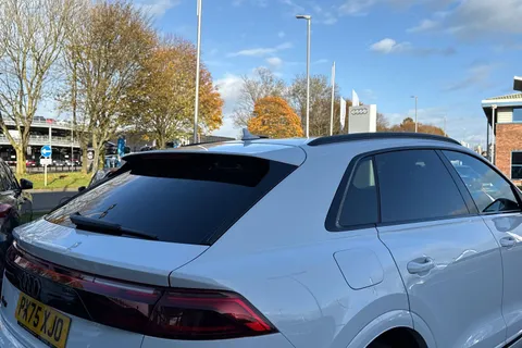 PX75XJO Audi Q8 (Q8) SUV Black Edition TFSI 507 PS tiptronic in stock ...