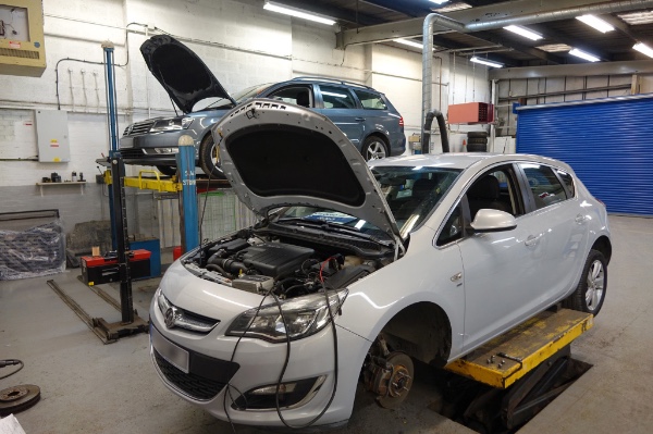 What Does a Major Service Include? Everything you Need To Know About a ...