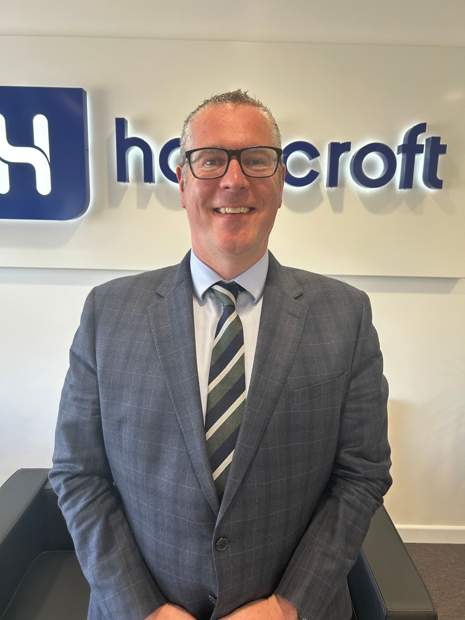 Contact us - Holdcroft Hyundai Hanley
